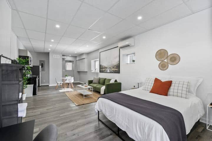 Chic Studio In Walkerville | 5 Mins To Downtown - Windsor