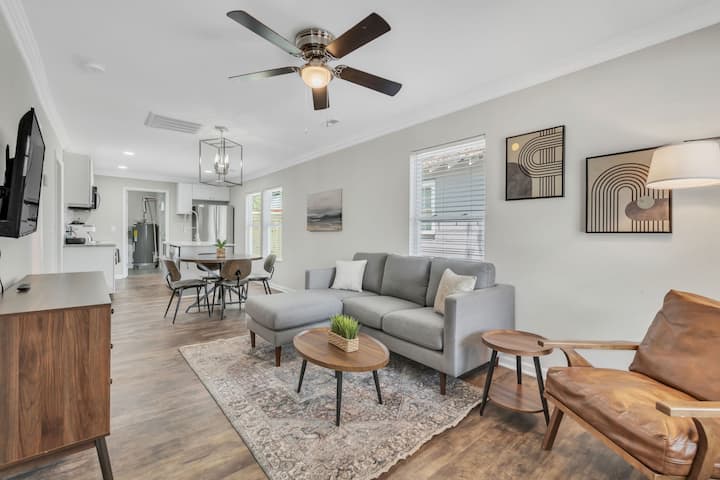 Metro Point~west Greenville Monthly Rental! - Greenville, SC