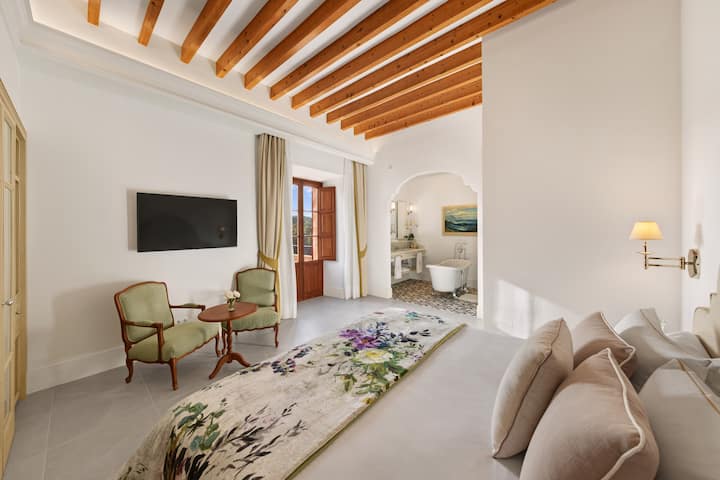 Deluxe Suite With Jacuzzi On Terrace - Inca
