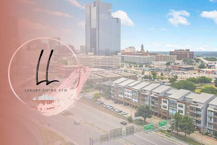 Texas Relaxing & Spacious Downtown 2.2 Bedroom - Fort Worth, TX