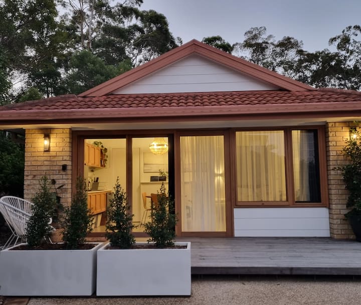 Gallery Place - Aussie World, Palmview