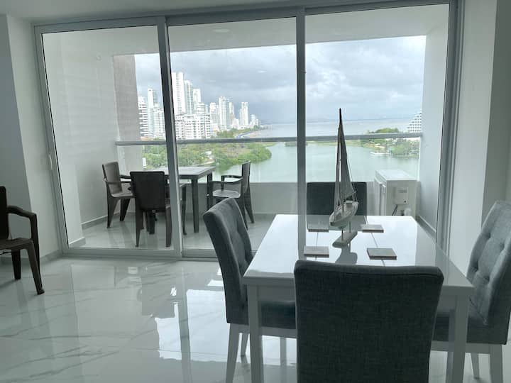 Moderno Como Nuevo De 1 A 6 Per Wifi A.c Piscina - Cartagena