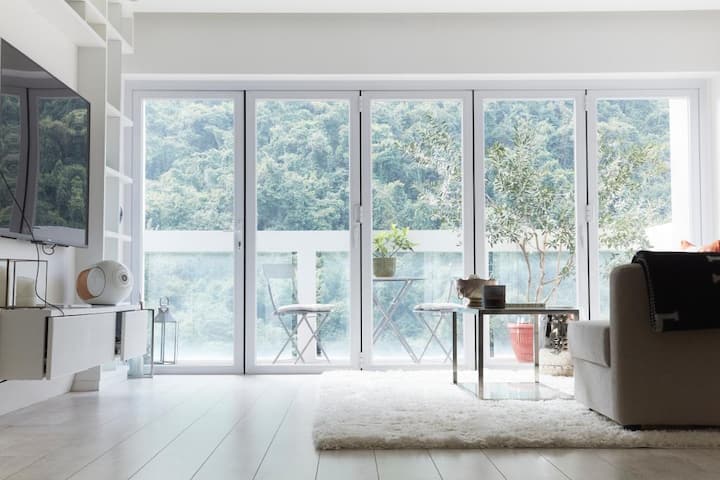 Spacious Modern Design Apartment With Peak View - Hong Kong