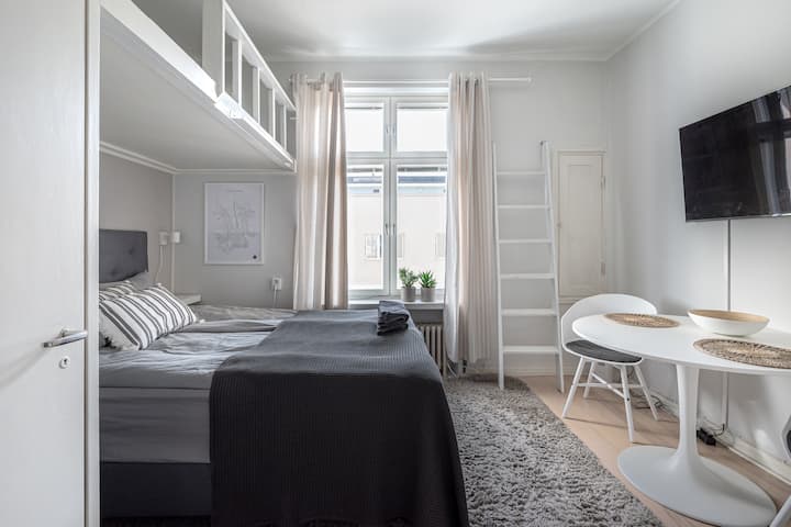 The Luminous City Apartment - Uusimaa