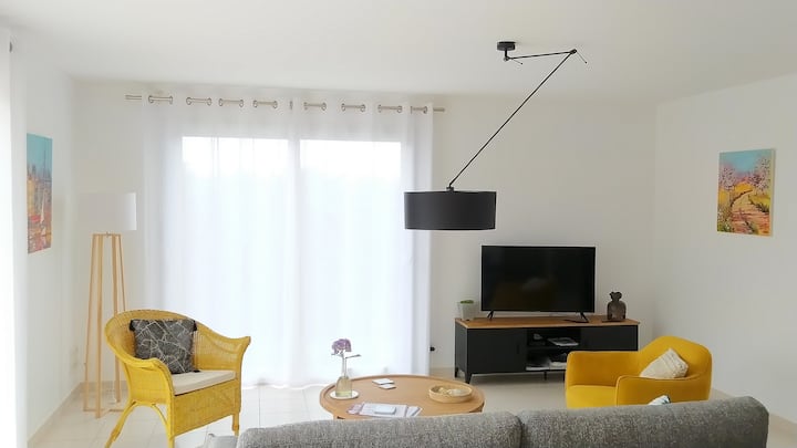 Maison De Plain Pied Avec Jardin,  Classée 3 * - Plouguerneau