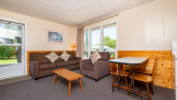 Family Suite With Ac #8 Or #14 - Sauble Beach