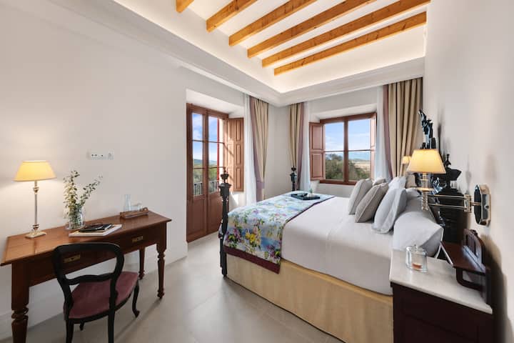 Suite Deluxe C/vistas Jardin O Clastra - Inca