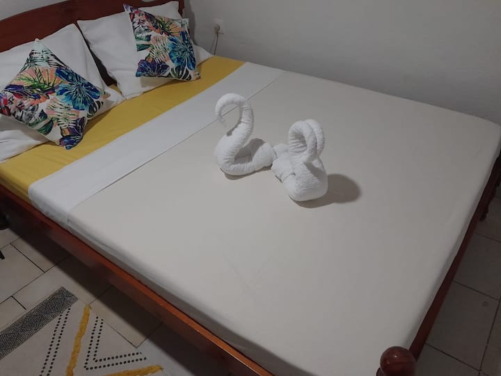 Hébergement 4 Voyageurs, 2 Chambres. - Marie-Galante