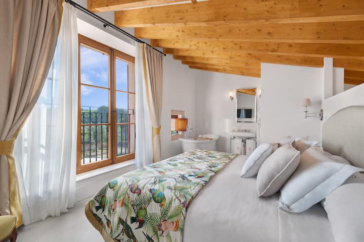 Suite Duplex Con Terraza-jardín Privado - Inca