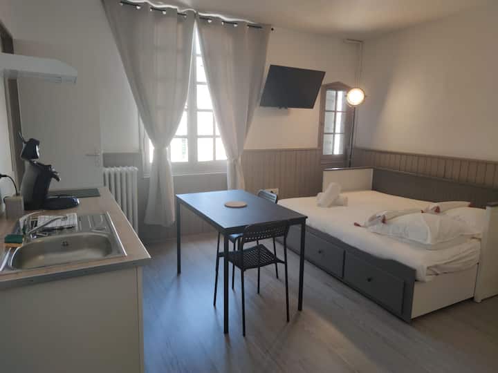*Les Studios D’amandine* R3 - Périgueux