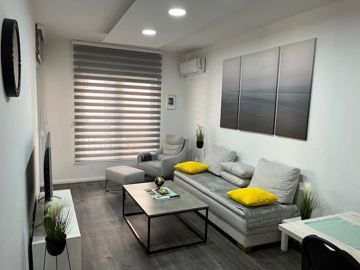 Goldmar Apartment With Free Parking - Budva