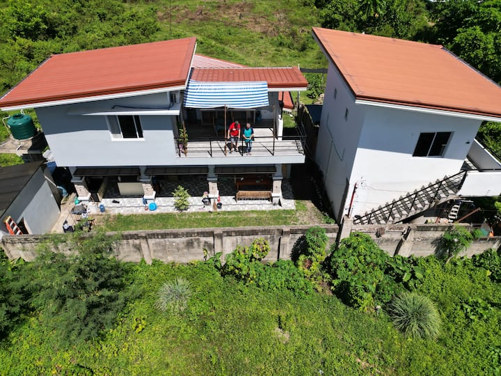 Your Home Away From Home At Andi's Place - Dumaguete