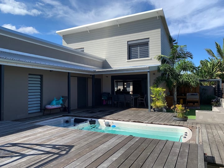 Villa Contemporaine Avec Spa - La Réunion