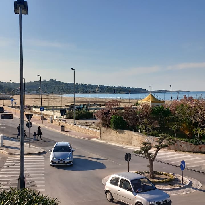 Il Tuo Balcone Sul Blu Di Vieste - Vieste
