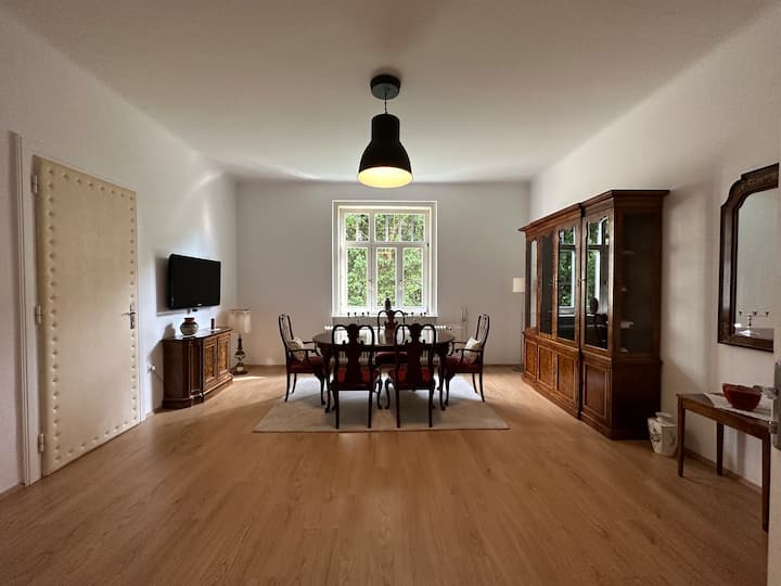 The Classy Sassy - Liubliana