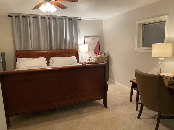 Cozy Oasis Suite In Montgomery - Montgomery, AL