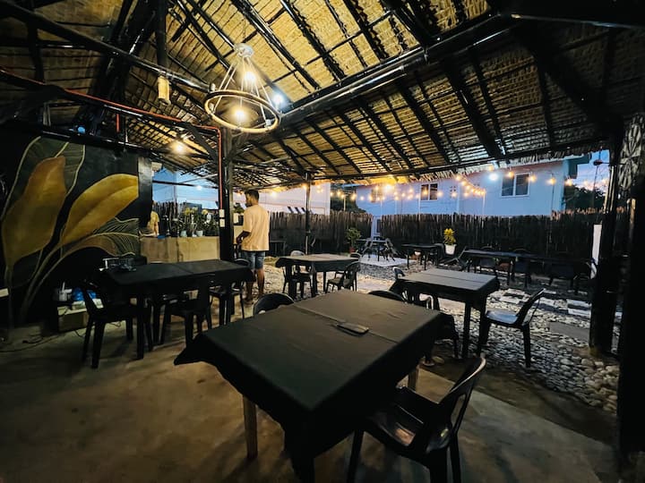 Casa Antonio Family Room (W/ Bfast For 4) - Bayawan City