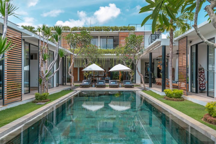 Elegant 4br Beachside Villa In Canggu ! - Australia