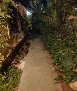 Vacation Rentals, Homes, Experiences & Places - Airbnb