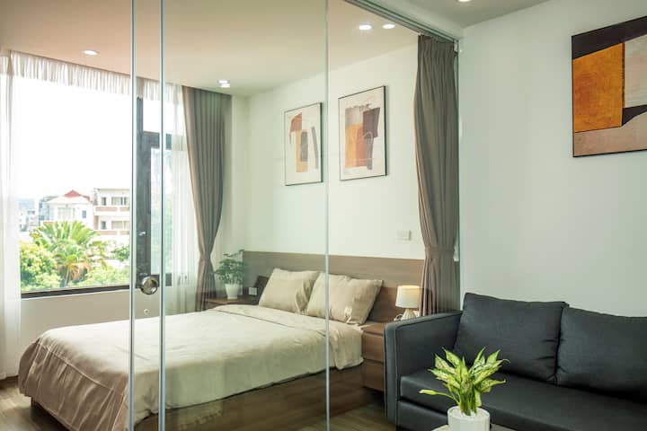 1 Bedroom • Westlake • Natural Light - Hanoï