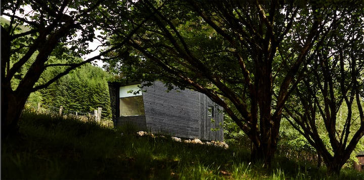 Corr Cabin - Loch Lomond