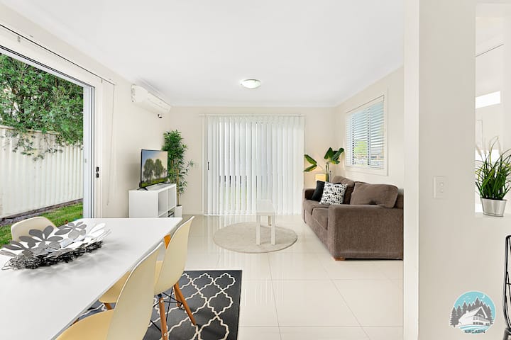 Aircabin - Oxley Park - Lovely & Comfy - 2 Beds - Saint Marys, Australia