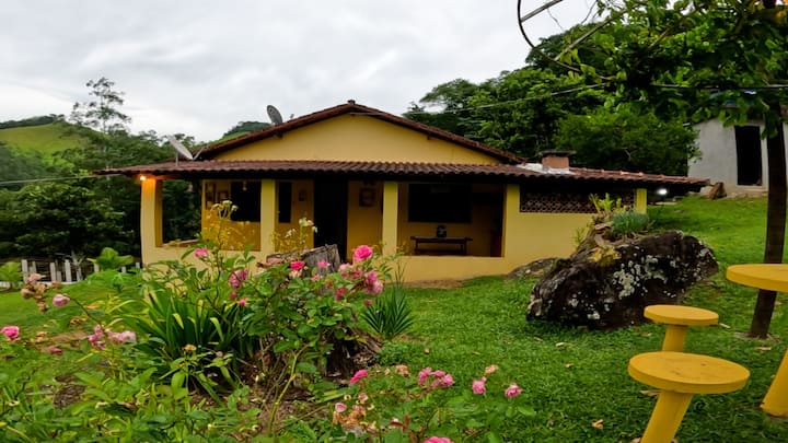 Chácara Na Cascata (Próx. A Cachoeira Da Fumaça) - Macaé