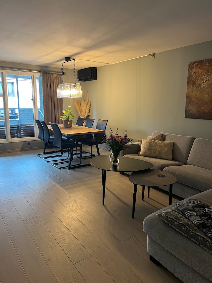 Moderne Leilighet Med Balkong – Midt I Grunerløkka - Oslo