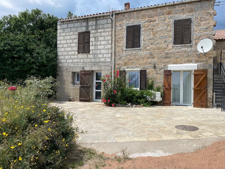 Maison De Village Type T2 - Figari