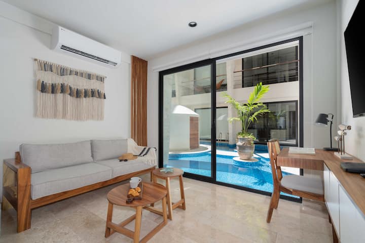 2br Apartment-swim Up- Laundry-gym - Tulum