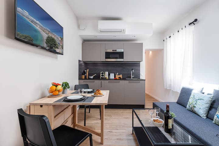 Quiet & Central Apartment - Nice