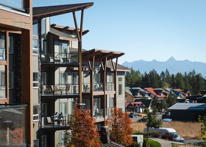 One Bedroom! Mountain Spirit! Pool! Elevator! - Kimberley