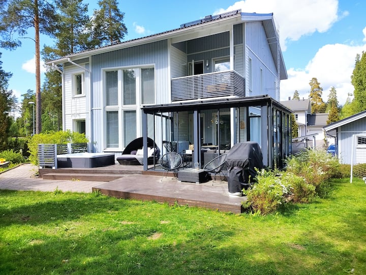 A Luxury Villa By Lake With Jaquzzi - Vierumäki