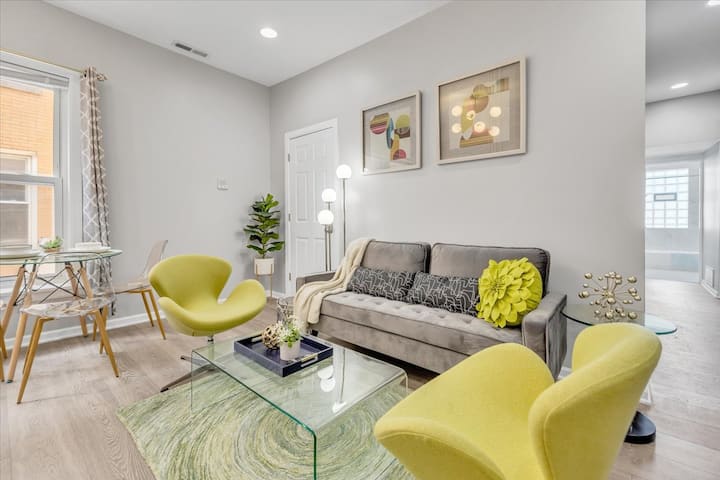 W2 15mins-downtown Nexttouniversity/train Workdesk - Beverly - Chicago