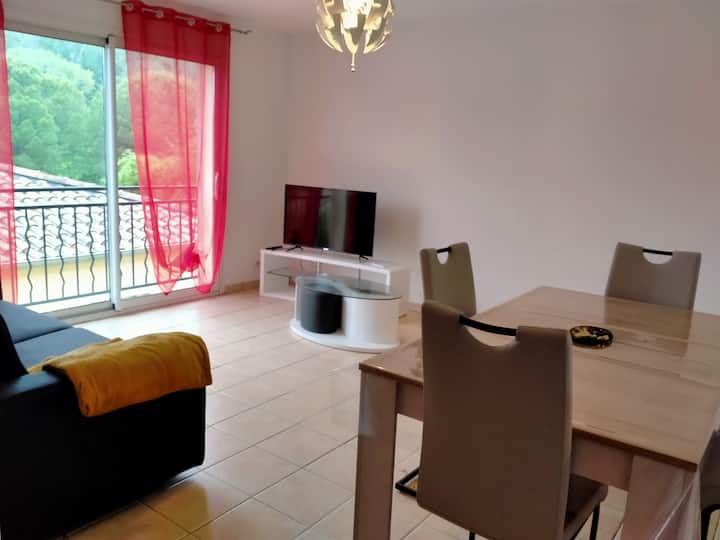 Logement Entier à Saint Montan Proche De Tricastin - Viviers