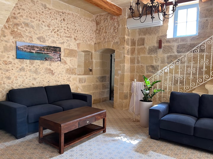 Ta’ Mikieli - 61 - Malta