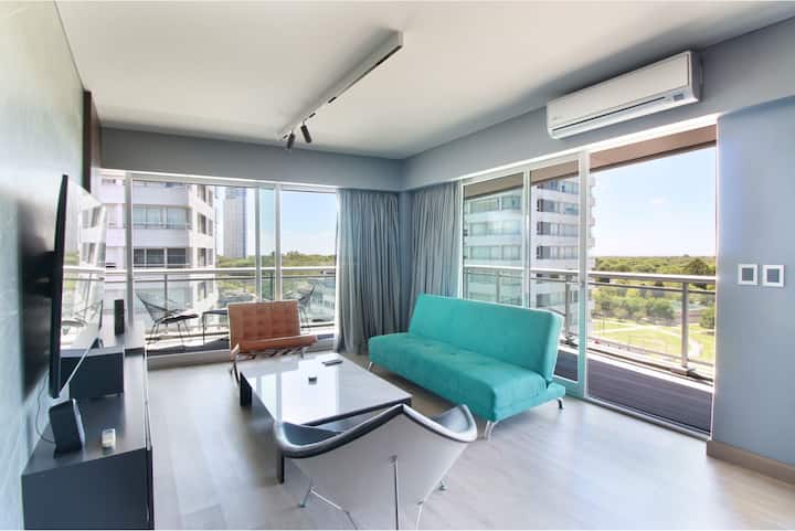 Depto 2br En Pto Madero Con Increíble Vista Al Río - Argentina