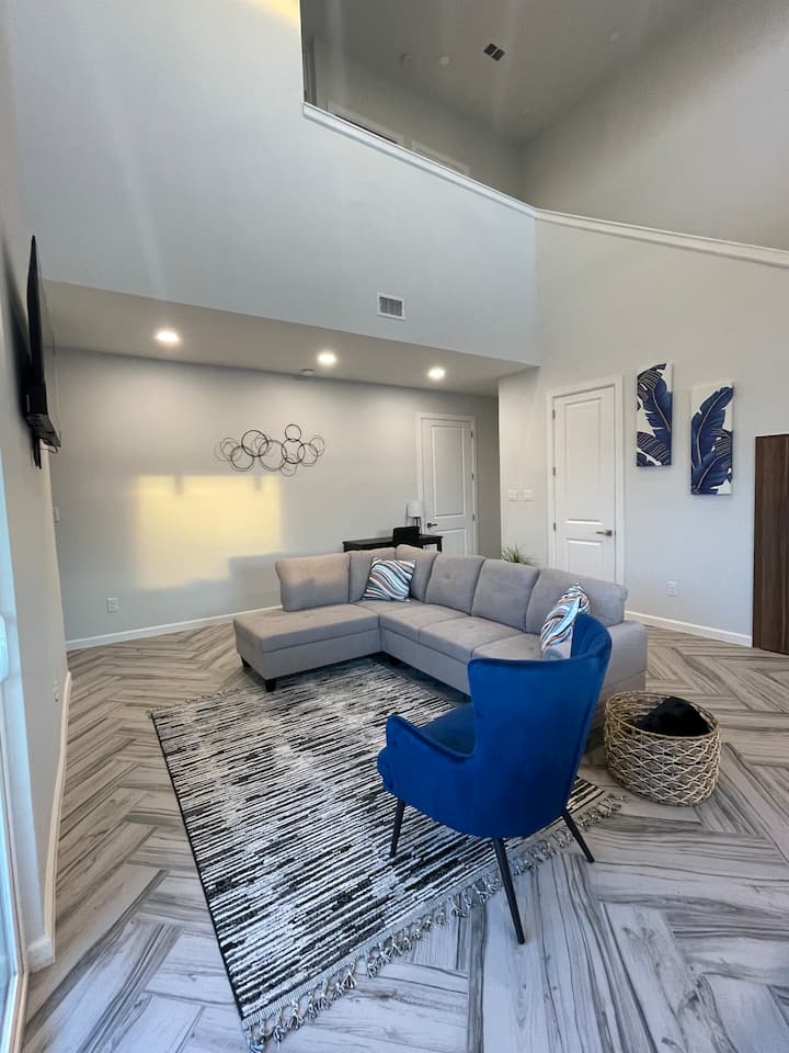 Modern Cozy Apartment - Brownsville, TX