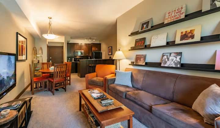 Mountain Retreat | Hot Tub & Sauna | Balcony - Fernie