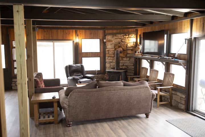 Ranch Country Lodge - Fredonia, KS