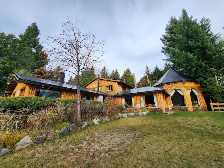 Exclusive Lakefront Cabin - Ruca - Bariloche