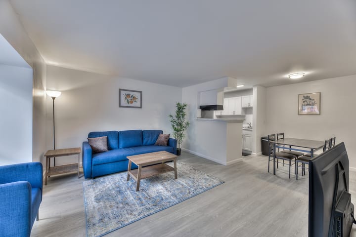 Cozy 1 Bdrm 2 Beds Columbia Apt - Columbia, SC