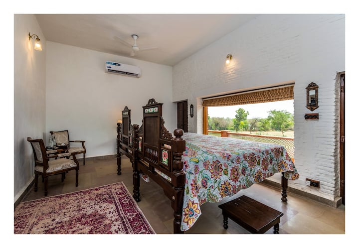 River View Super Deluxe Queen Twin Bed - Jhansi