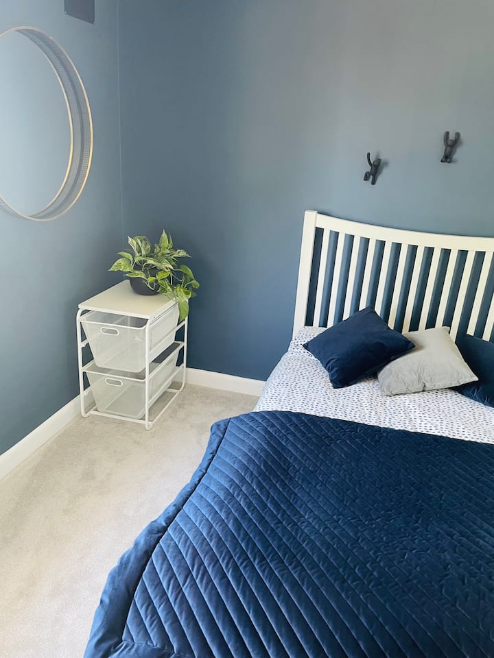 Room/house & Garden By The Sea - Steyning