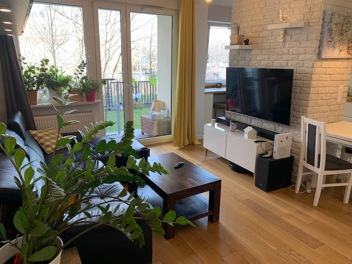 Piękne Mieszkanie Z Ogródkiem - Warsaw