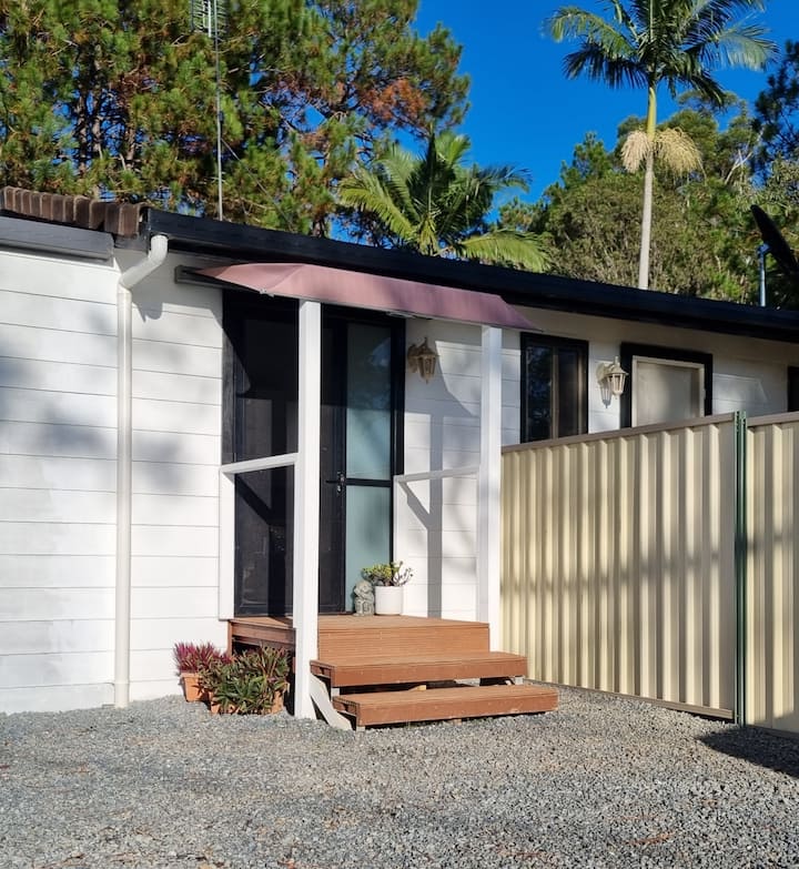 Corindi Beach Hideaway - Red Rock