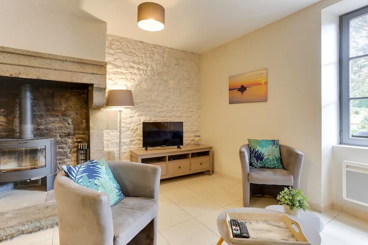 Maison (à Bâbord) Entre Mont St Michel-saint Malo - Dol-de-Bretagne