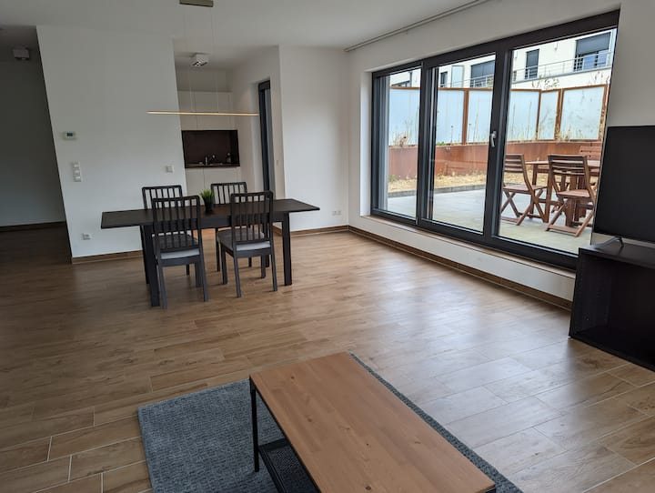 Kirchberg - 1 Bed With Garage & Outdoor Area - Luxemburgo