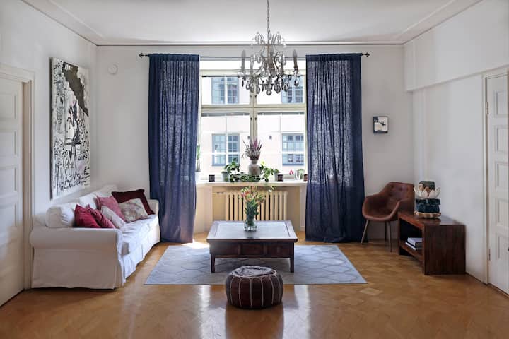 Elegant 3br 140m2 Flat W/sauna & Bathtub In Töölö - 헬싱키