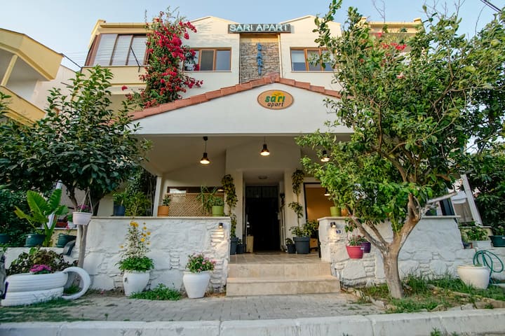 Denize 50m Bahçe Katı 1+1 Daire - Datça